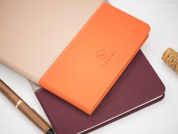 LHC-030-石慶數馬 - 完美接皮精裝本 - 磊泰Leatai